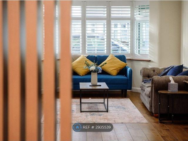 Church Road, Bexleyheath DA7, 4 bed semi detached house to rent, £4,750 pcm | PrimeLocation