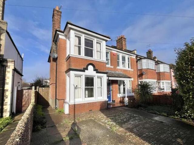 Church Road, Clacton on sea, 4 Bedroom Semi detached