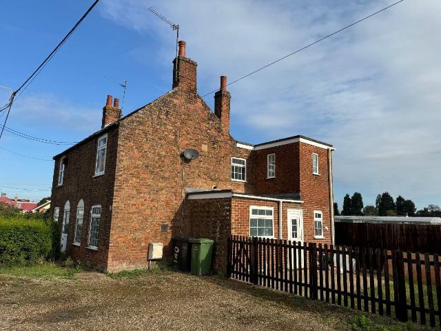 Church Road, Emneth. PE14, 3 bed semi detached house to rent, £850 pcm | PrimeLocation