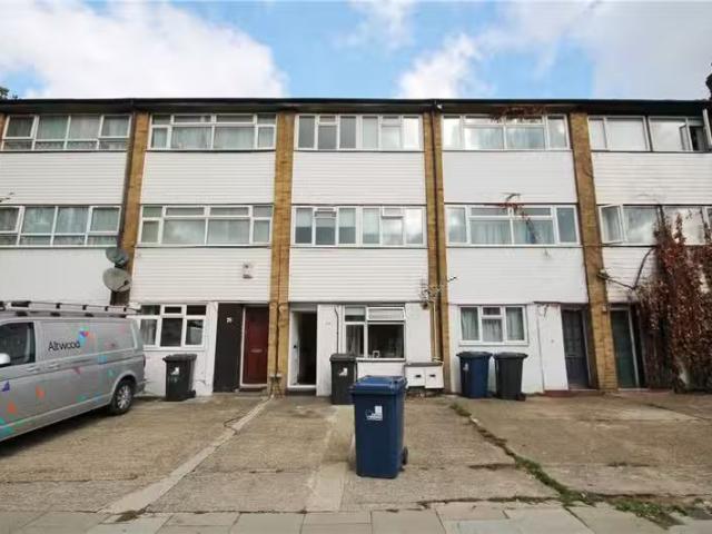 Church Road, Hanwell, W7 1LB