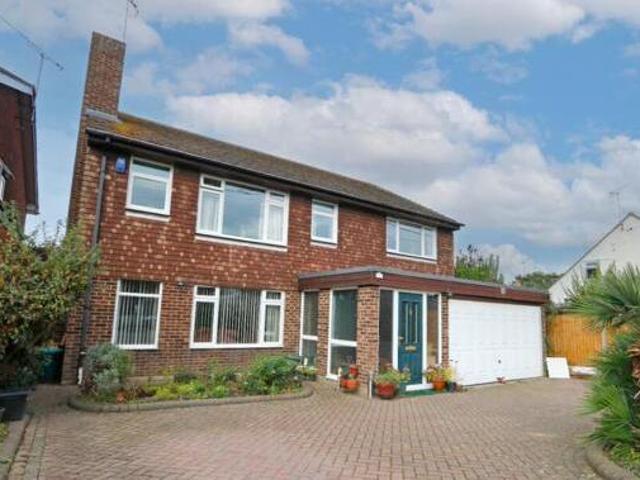 Church Road, Hadleigh, 6 Bedroom Detached