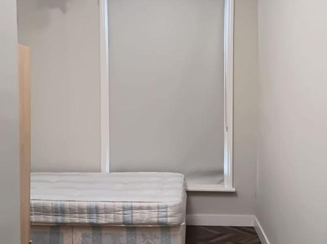 Church Road, Hayes UB3, Studio to rent, £1,000 pcm | PrimeLocation
