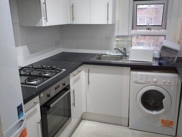 Church Road, Hendon NW4, 4 bed flat to rent, £3,100 pcm | PrimeLocation