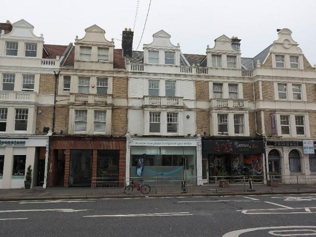 Church Road, Hove BN3 2 bed maisonette to rent £1,695 pcm £391 pw