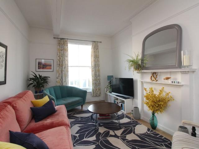 Church Road, Hove, East Sussex BN3, 6 bed maisonette to rent, £3,600 pcm | PrimeLocation