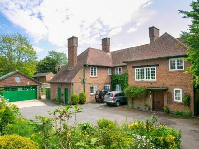 Church Road, Hythe, 2 Bedroom Flat