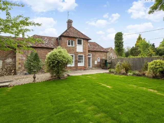 Church Road, Lamberhurst, Tunbridge Wells TN3, 4 bed detached house to rent, £3,250 pcm | PrimeLocation