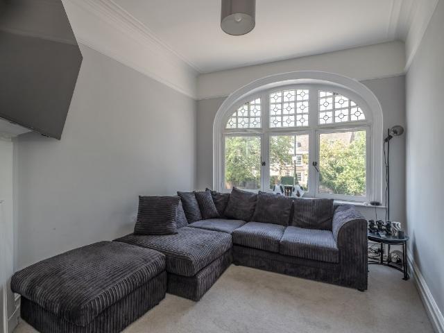 Church Road, London SW13, 1 bed flat to rent, £1,650 pcm | PrimeLocation