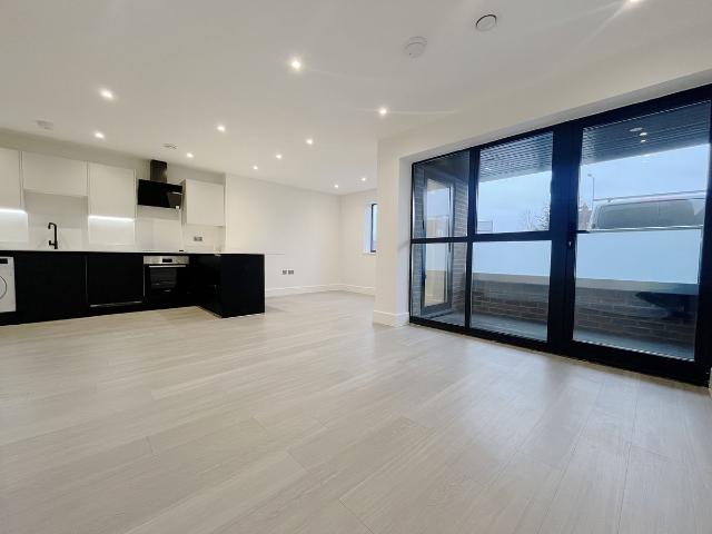 Church Road, Northolt UB5, 1 bed flat to rent, £1,650 pcm | PrimeLocation