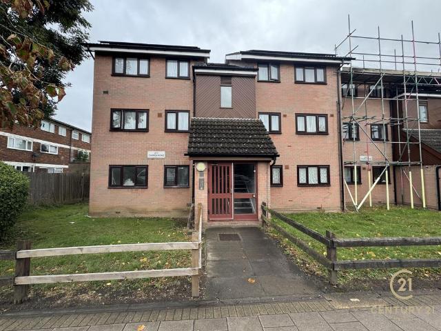Church Road, NORTHOLT UB5 2 bed flat to rent £1,850 pcm £427 pw