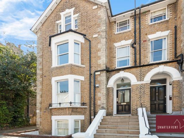 Church Road, Richmond TW10 2 bed apartment to rent £6,300 pcm £1,454 pw