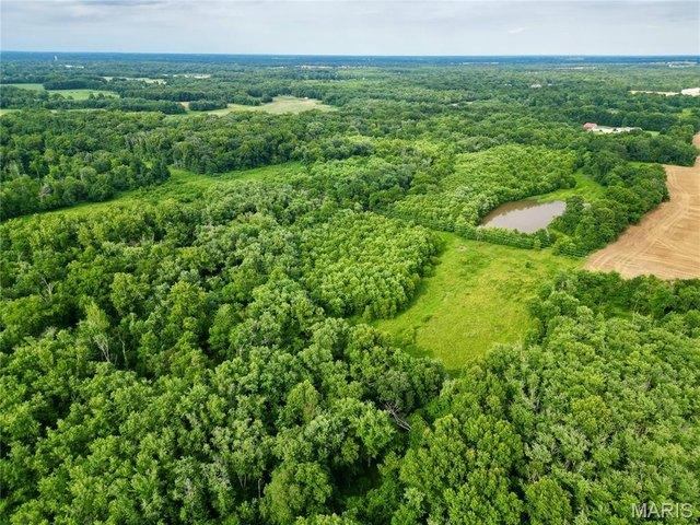 Church Rd, Salem, IL 62881