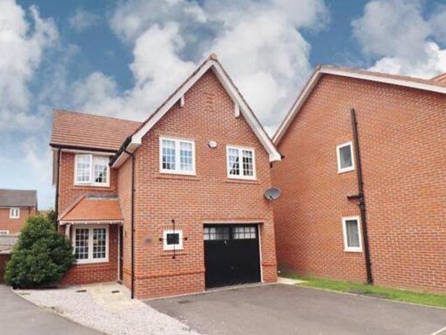 Church Vale, Worsley, 4 Bedroom Detached