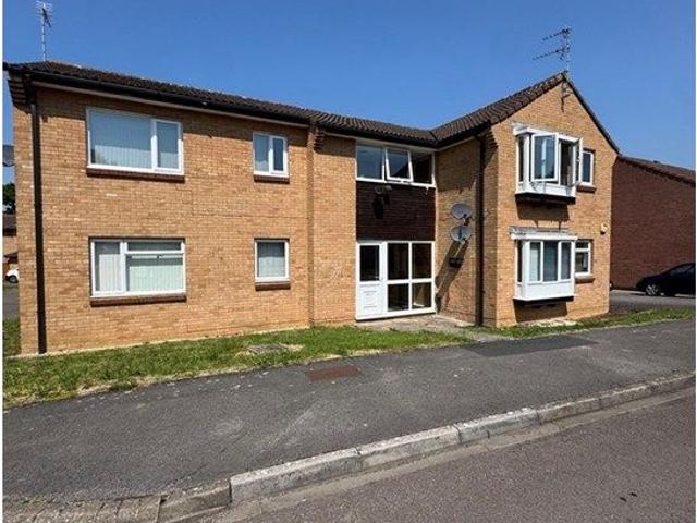 Churchdown, Gloucester GL3, Studio to rent, £725 pcm | PrimeLocation