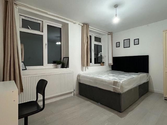 Churchfield Road, Acton W3, Room to rent, £925 pcm | PrimeLocation
