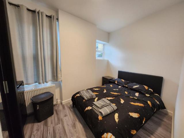 Churchfield Road, Acton W3 1 bed flat to rent £1,800 pcm £415 pw