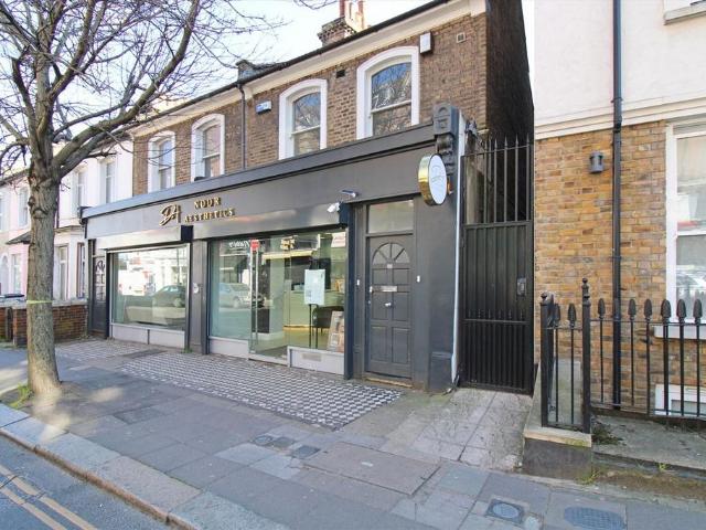 Churchfield Road, London W3 1 bed flat to rent £1,850 pcm £427 pw
