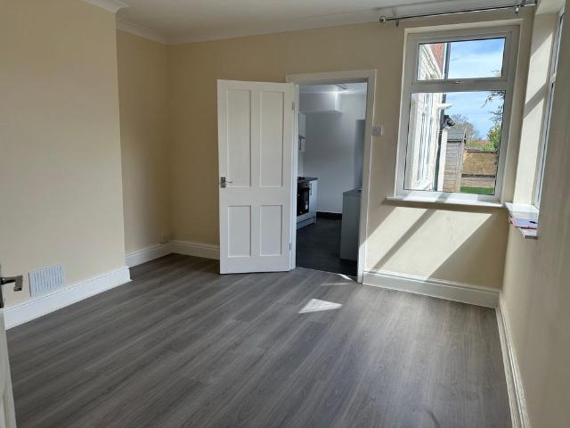 Churchfield Road, PE4 6HD, Peterborough