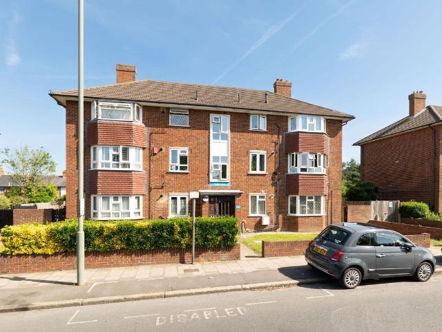Churchfields Road, Bodley House Churchfields Road BR3, 1 bed flat to rent, £1,350 pcm | PrimeLocation
