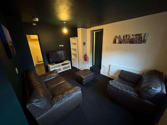 Churchfields Road Room 7