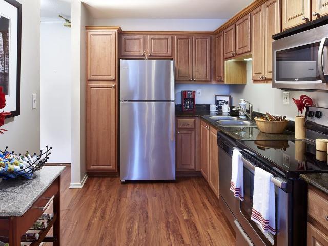 Churchill 2 Bedroom Apartment for Rent at 111 Marquette Ave, Minneapolis, MN 55401 Downtown West