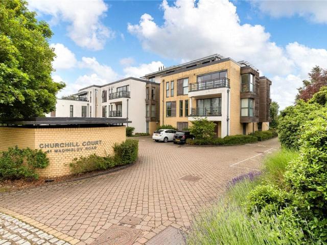Churchill Court, 41 Madingley Road. 2 bed apartment to rent £1,900 pcm £438 pw