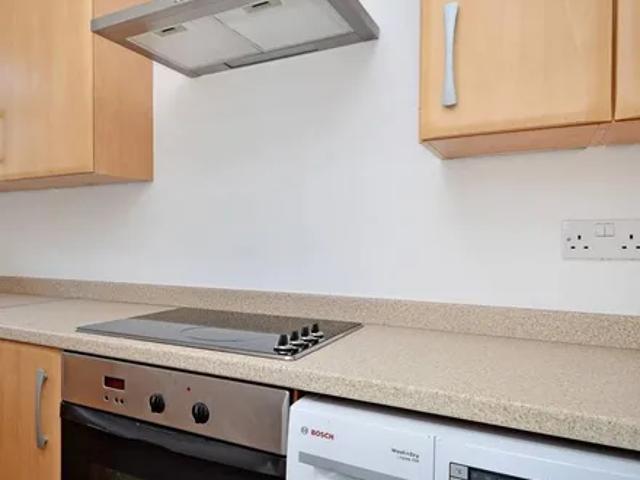 Churchill Gardens Road, London, SW1V 3AQ, United Kingdom | Studio apartment for rent #140799894 | Rentberry