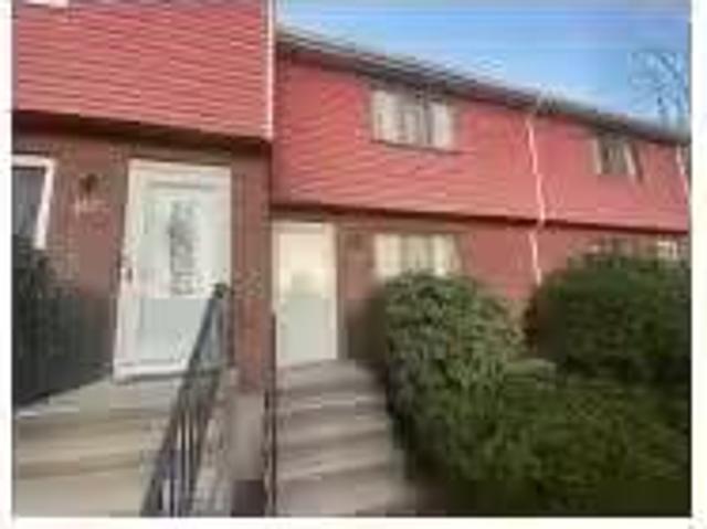 Churchill Dr