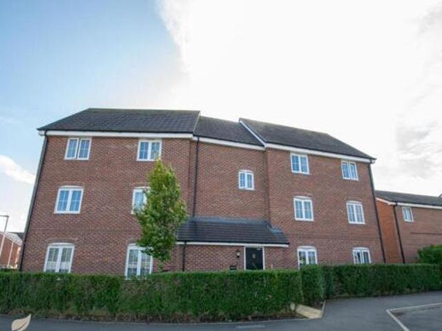 Churchill Drive, Flitwick, 1 Bedroom Flat