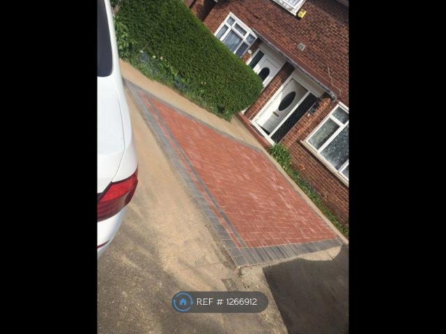Churchill Road, Slough SL3, 3 bed terraced house to rent, £2,100 pcm | PrimeLocation