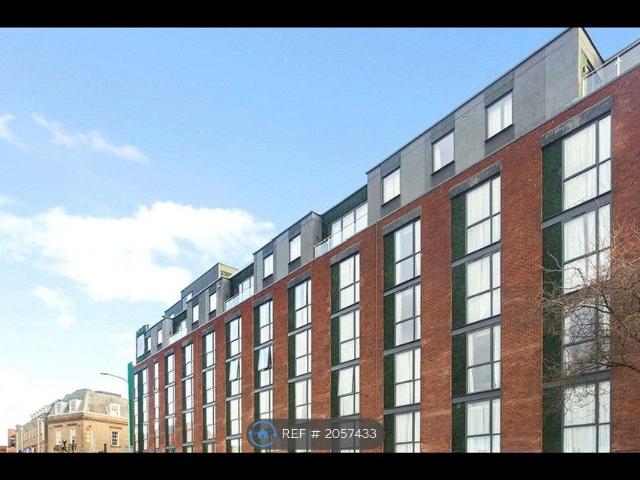 Churchill Way, Macclesfield SK11, 1 bed flat to rent, £880 pcm | PrimeLocation