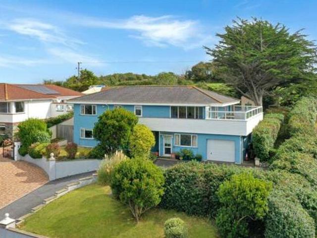 Churchill Way, Appledore, 5 Bedroom Detached