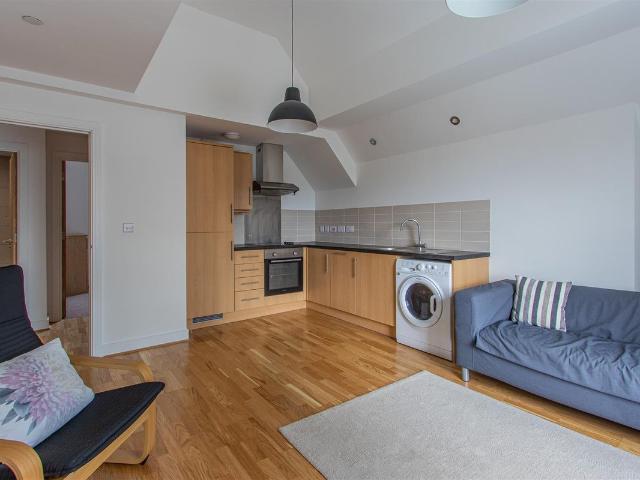 Churchill Way, City Centre CF10, 2 bed flat to rent, £1,250 pcm | PrimeLocation