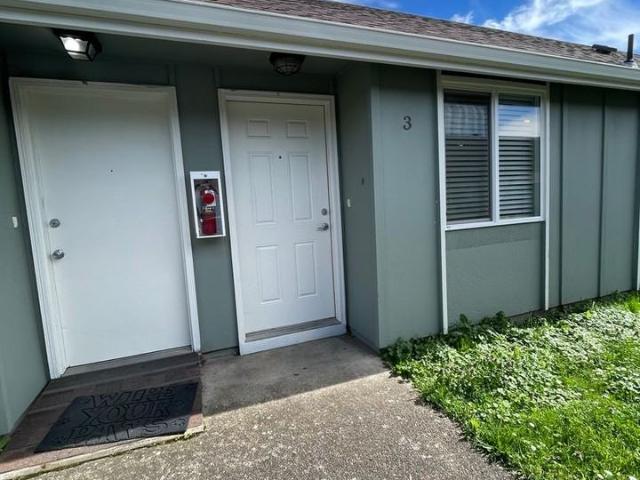 Churchill Village Apartments Studio Apartment for Rent at 3659 W 18th Ave, Eugene, OR 97402 Churchill