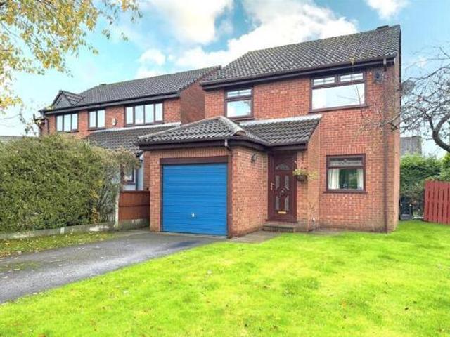 Churnet Close, Westhoughton, 3 Bedroom Detached