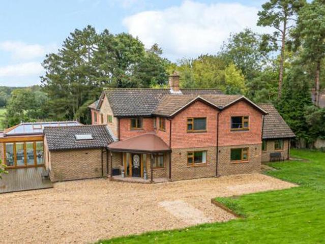 Churt Road, Churt, 5 Bedroom Detached