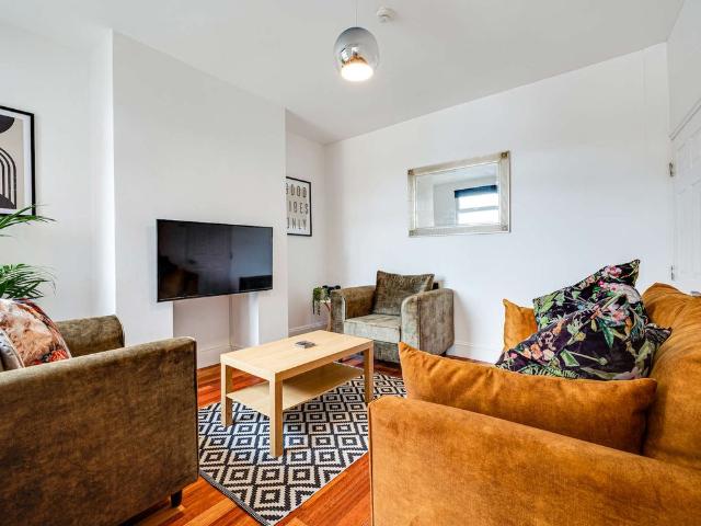 Churton Road Room 1