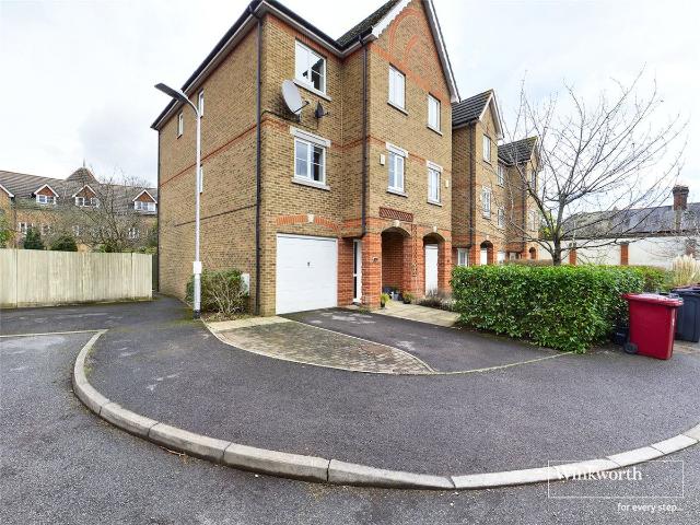 Cintra Close, Reading, Berkshire RG2, 5 bed semi detached house to rent, £2,600 pcm | PrimeLocation