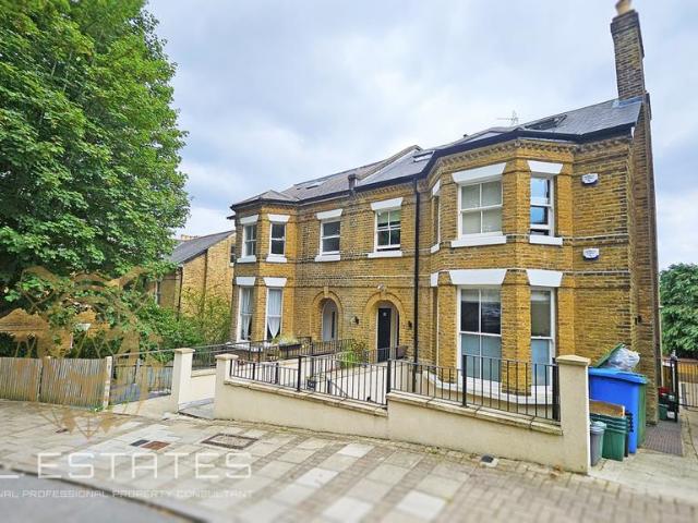 Cintra Park, Cystal Palace SE19 2 bed flat to rent £1,800 pcm £415 pw