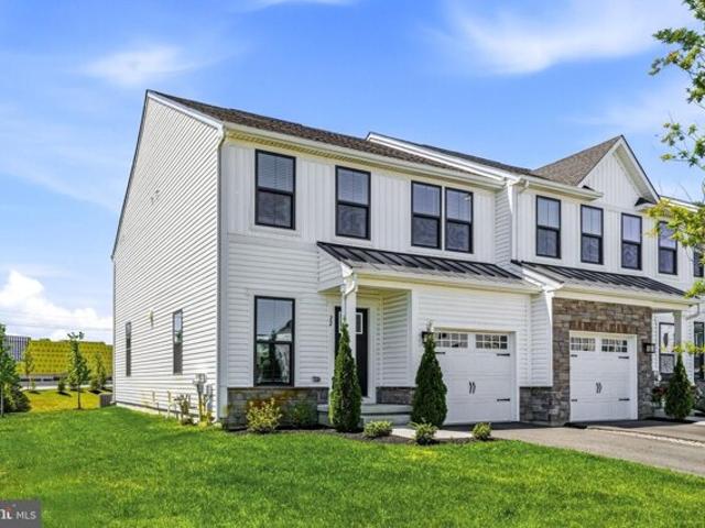 Cinnamon Ln, Mount Laurel, Home For Sale