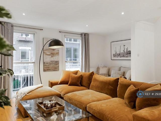 Cinnamon Row, London, SW11 3 bed terraced house to rent £4,750 pcm £1,096 pw