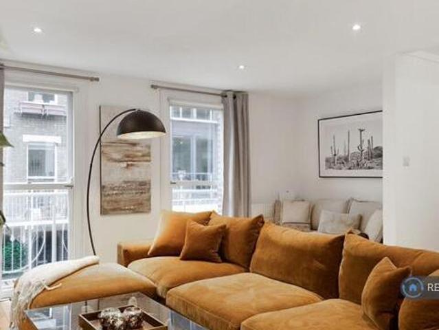 Cinnamon Row, London, 3 Bedroom Terraced