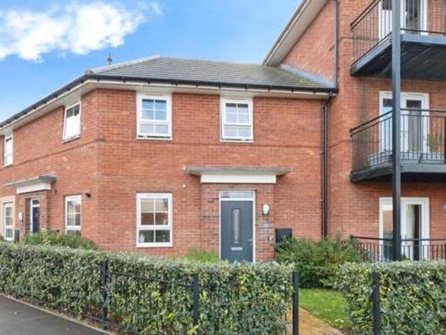 Cicero Crescent, Milton Keynes, 2 Bedroom Maisonette