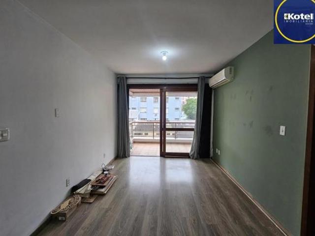 CIDADE BAIXA COM SACADA E VAGA DE GARAGEM