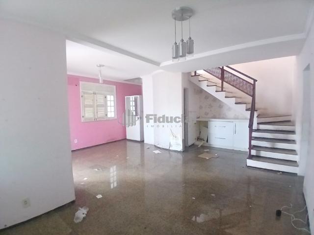 CIDADE DOS FUNCIONARIOS CASA R WALTER DE CASTRO, 157