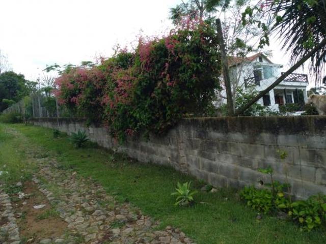 Cidade Paula Lima Estrada do Tinguá Cond. Vale Real II: Granja