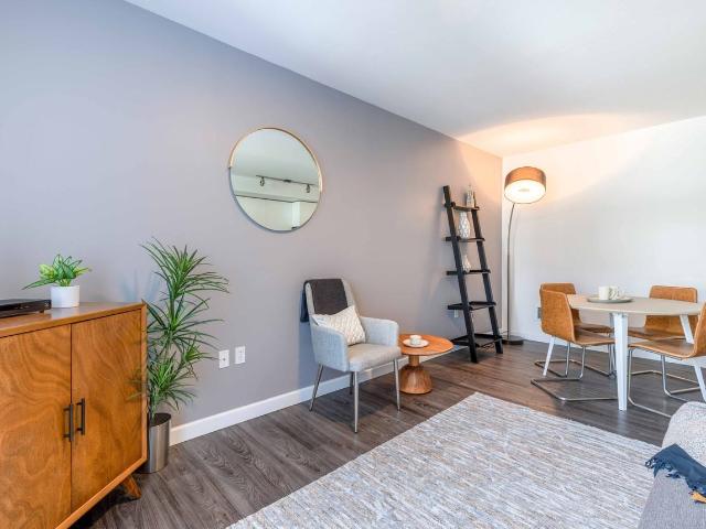 Circa Green Lake Apartments 1 Bedroom Apartment for Rent at 6900 E Green Lake Way N, Seattle, WA 98115 Green Lake