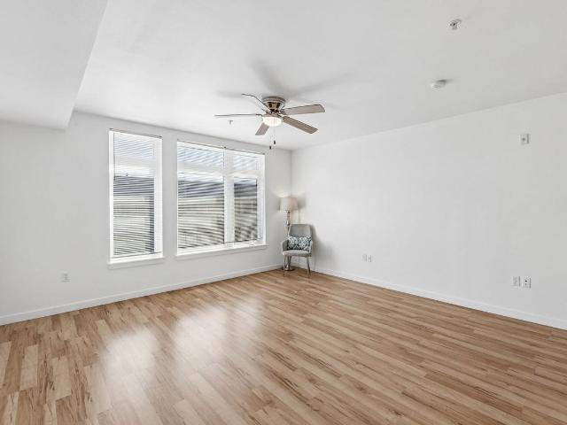 Circa Green Lake Apartments 1 Bedroom Apartment for Rent at 6900 E Green Lake Way N, Seattle, WA 98115 Green Lake