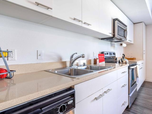 Circa Green Lake Apartments Studio Apartment for Rent at 6900 E Green Lake Way N, Seattle, WA 98115 Green Lake
