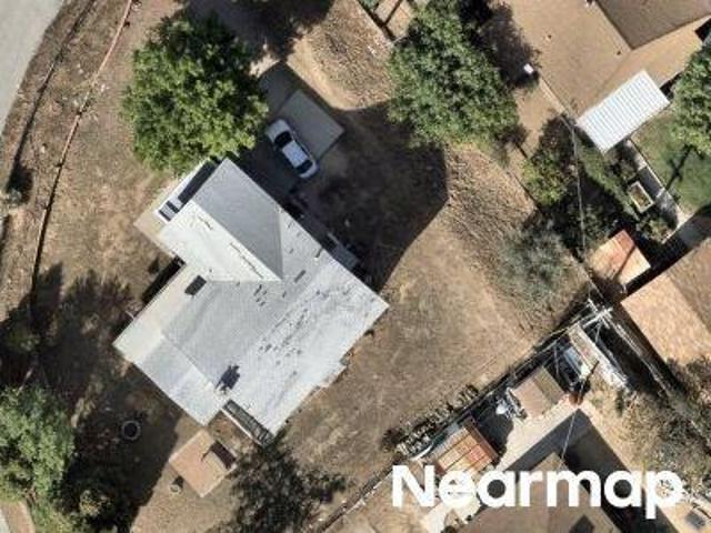 Circle Dr